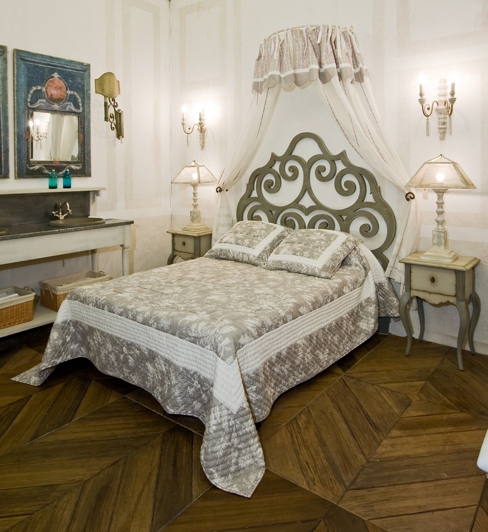 Mobilier;mobilier stil;mobilier clasic;mobilier provencal;mobilier de ...